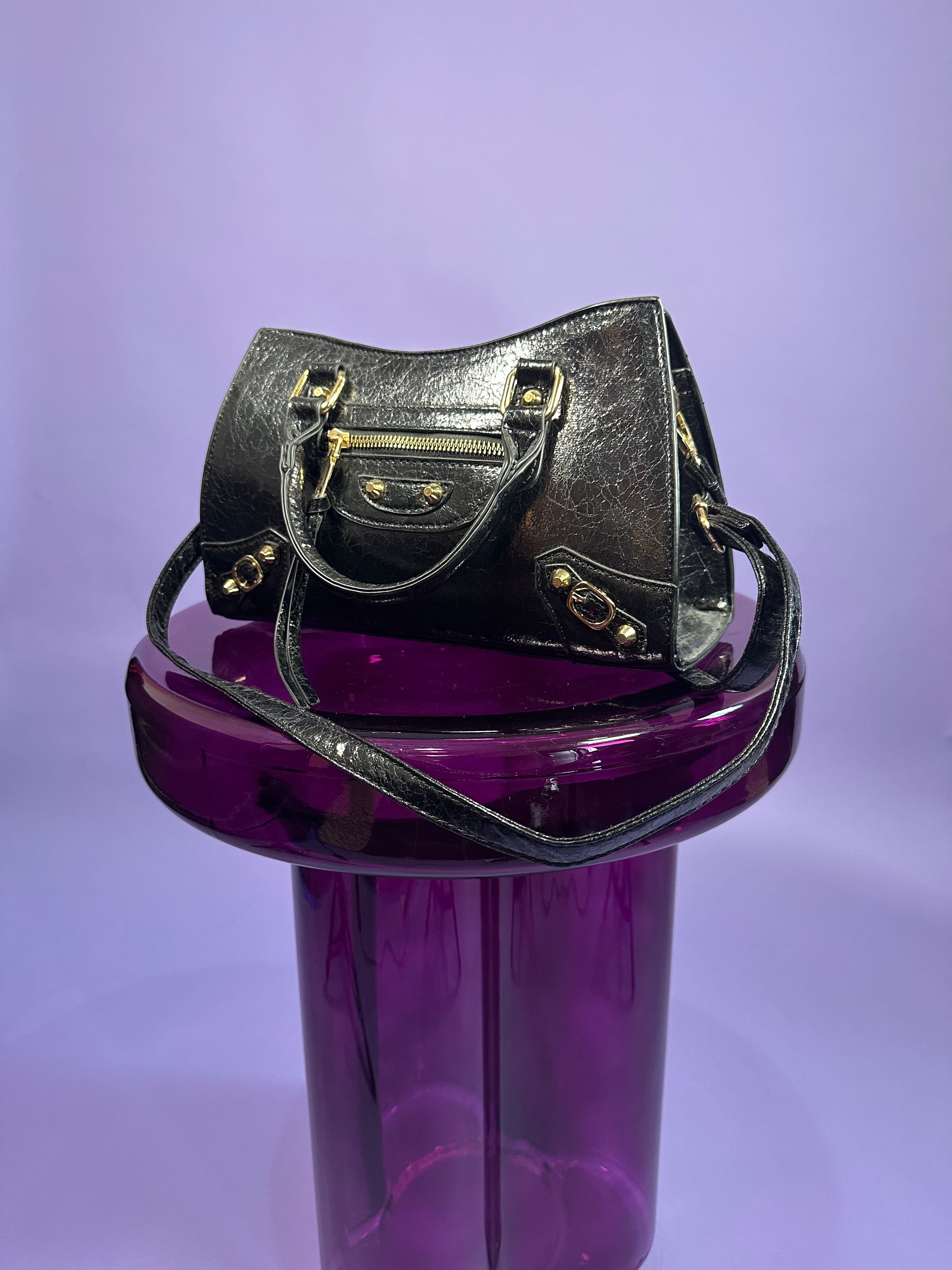 Cool downtown clothes for fat folks, sizes Large and up – Plus BKLYN